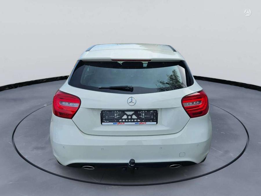 Balts Mercedes-Benz A 180 2012 Marijampole, ar dzinēja tilpumu 1.60 L un nobraukumu 185 tūkst. km par 7700 €, foto 7 vietnē AUTOMOTO.COM.LV