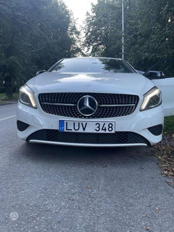 White Mercedes-Benz A 180 2013 in Kaunas, with an engine capacity of 1.46 L and mileage of 151 thousand km for 6700 €, photo 11 on AUTOMOTO.COM.LV