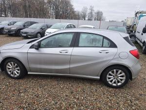 Balts Mercedes-Benz A 180 2013 Tauragė, ar dzinēja tilpumu 1.80 L un nobraukumu 280 tūkst. km par 3200 €, foto 6 vietnē AUTOMOTO.COM.LV