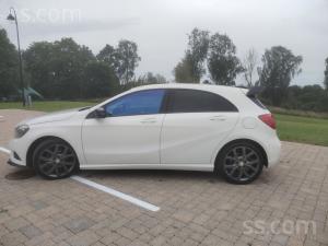 White Mercedes-Benz A 180 2013 in Saldus, with an engine capacity of 1.50 L and mileage of 311 thousand km for 7500 €, photo 4 on AUTOMOTO.COM.LV