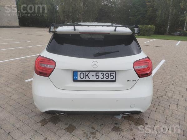 White Mercedes-Benz A 180 2013 in Saldus, with an engine capacity of 1.50 L and mileage of 311 thousand km for 7500 €, photo 9 on AUTOMOTO.COM.LV
