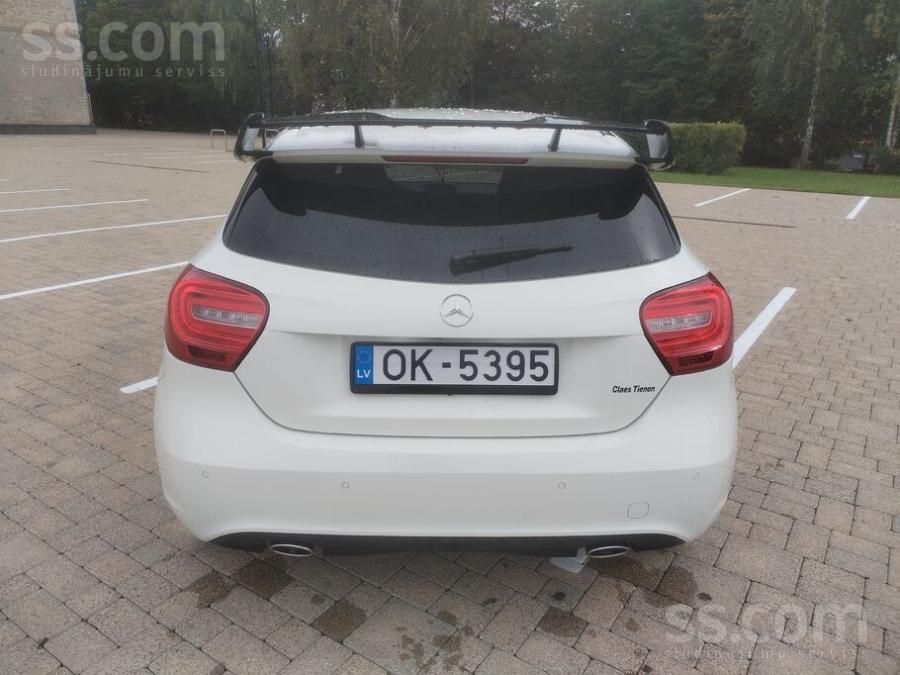 White Mercedes-Benz A 180 2013 in Saldus, with an engine capacity of 1.50 L and mileage of 311 thousand km for 7500 €, photo 9 on AUTOMOTO.COM.LV