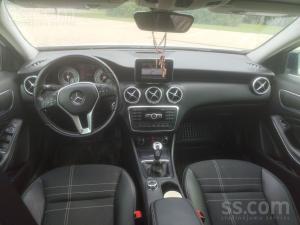 White Mercedes-Benz A 180 2013 in Saldus, with an engine capacity of 1.50 L and mileage of 311 thousand km for 7500 €, photo 10 on AUTOMOTO.COM.LV