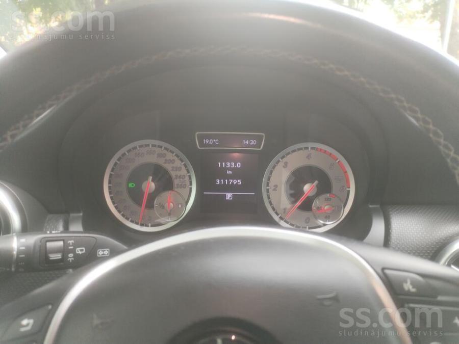 White Mercedes-Benz A 180 2013 in Saldus, with an engine capacity of 1.50 L and mileage of 311 thousand km for 7500 €, photo 12 on AUTOMOTO.COM.LV