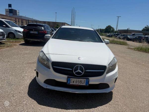 White Mercedes-Benz A 180 2014 in Siauliai, with an engine capacity of 1.80 L and mileage of 270 thousand km for 5200 €, photo 2 on AUTOMOTO.COM.LV