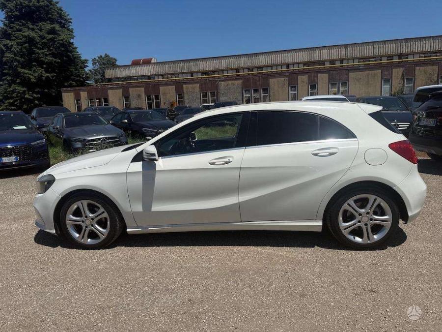 White Mercedes-Benz A 180 2014 in Siauliai, with an engine capacity of 1.80 L and mileage of 270 thousand km for 5200 €, photo 9 on AUTOMOTO.COM.LV