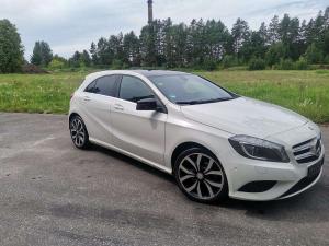 Balts Mercedes-Benz A 180 2014 Varėna, ar dzinēja tilpumu 1.60 L un nobraukumu 269 tūkst. km par 8750 €, foto 13 vietnē AUTOMOTO.COM.LV