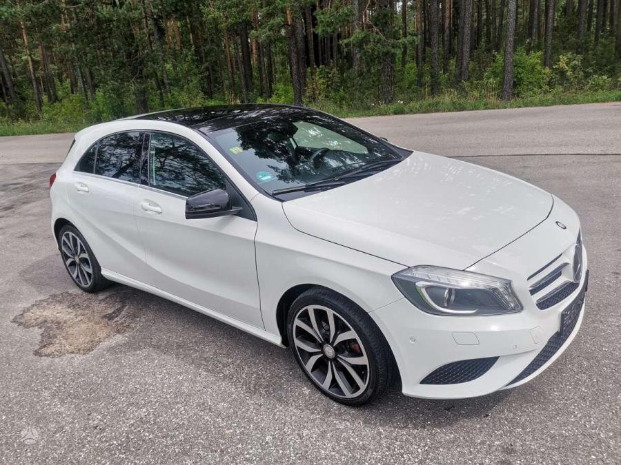 Balts Mercedes-Benz A 180 2014 Varėna, ar dzinēja tilpumu 1.60 L un nobraukumu 269 tūkst. km par 8750 €, foto 14 vietnē AUTOMOTO.COM.LV