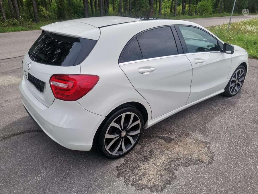 Balts Mercedes-Benz A 180 2014 Varėna, ar dzinēja tilpumu 1.60 L un nobraukumu 269 tūkst. km par 8750 €, foto 18 vietnē AUTOMOTO.COM.LV