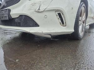 White Mercedes-Benz A 180 2016 in Vilnius, with an engine capacity of 1.60 L and mileage of 171 thousand km for 9100 €, photo 5 on AUTOMOTO.COM.LV