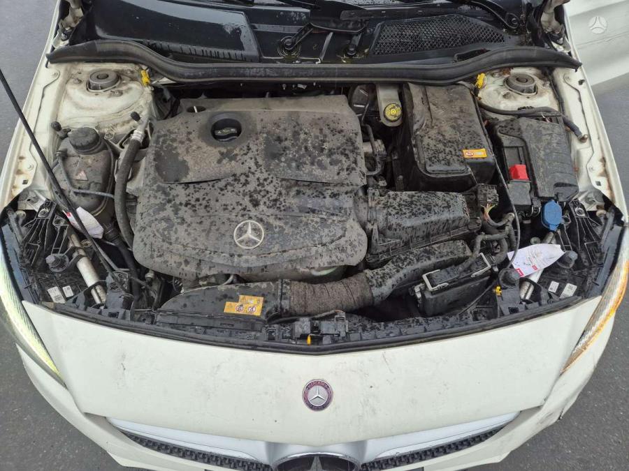 White Mercedes-Benz A 180 2016 in Vilnius, with an engine capacity of 1.60 L and mileage of 171 thousand km for 9100 €, photo 11 on AUTOMOTO.COM.LV