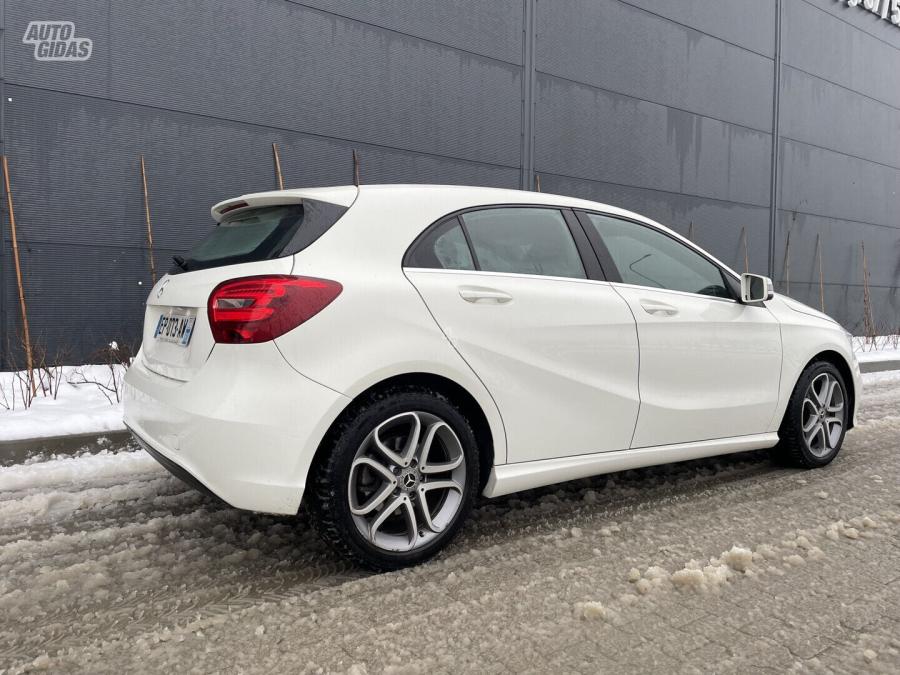 Balts Mercedes-Benz A 180 2017 Viļņa, ar dzinēja tilpumu 1.60 L un nobraukumu 237 tūkst. km par 7990 €, foto 4 vietnē AUTOMOTO.COM.LV