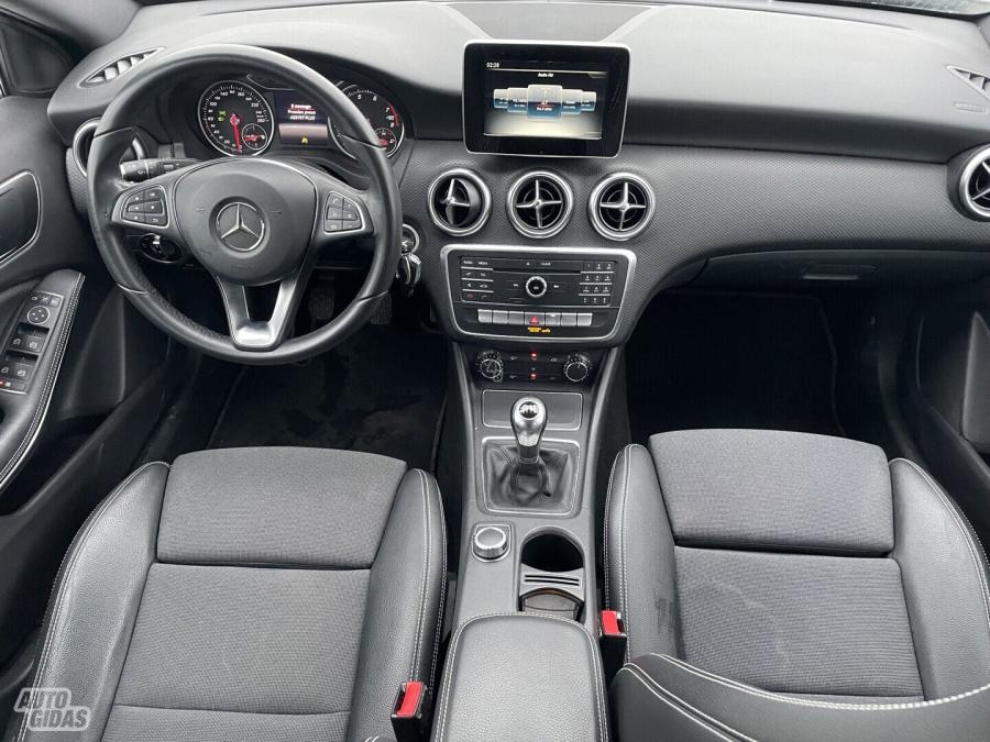 Balts Mercedes-Benz A 180 2017 Viļņa, ar dzinēja tilpumu 1.60 L un nobraukumu 237 tūkst. km par 7990 €, foto 5 vietnē AUTOMOTO.COM.LV