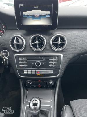 Balts Mercedes-Benz A 180 2017 Viļņa, ar dzinēja tilpumu 1.60 L un nobraukumu 237 tūkst. km par 7990 €, foto 11 vietnē AUTOMOTO.COM.LV