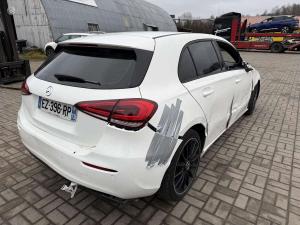 White Mercedes-Benz A 180 2018 in Kaunas, with an engine capacity of 1.46 L and mileage of 185 thousand km for 11700 €, photo 5 on AUTOMOTO.COM.LV