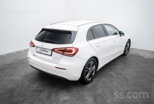 White Mercedes-Benz A 180 2018 in Tallinn, with an engine capacity of 1.50 L and mileage of 150 thousand km for 16999 €, photo 4 on AUTOMOTO.COM.LV