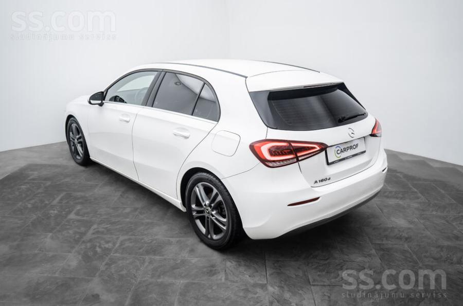 White Mercedes-Benz A 180 2018 in Tallinn, with an engine capacity of 1.50 L and mileage of 150 thousand km for 16999 €, photo 6 on AUTOMOTO.COM.LV