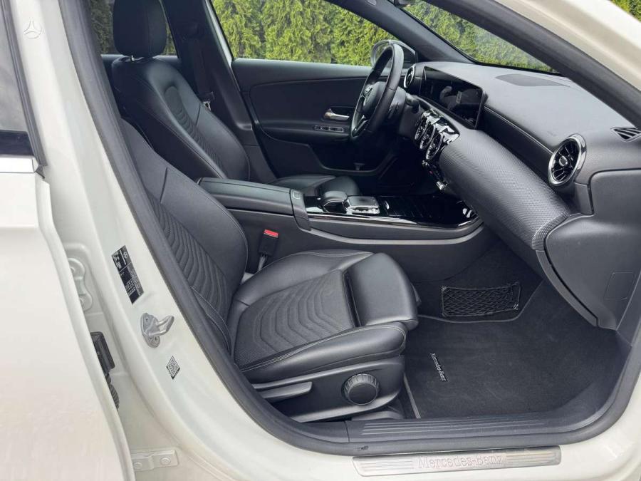 White Mercedes-Benz A 180 2018 in Jonava, with an engine capacity of 1.46 L and mileage of 188 thousand km for 15000 €, photo 19 on AUTOMOTO.COM.LV