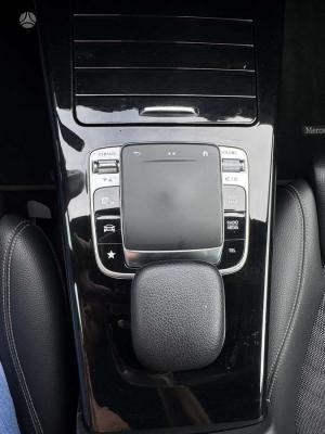 White Mercedes-Benz A 180 2018 in Jonava, with an engine capacity of 1.46 L and mileage of 188 thousand km for 15000 €, photo 26 on AUTOMOTO.COM.LV