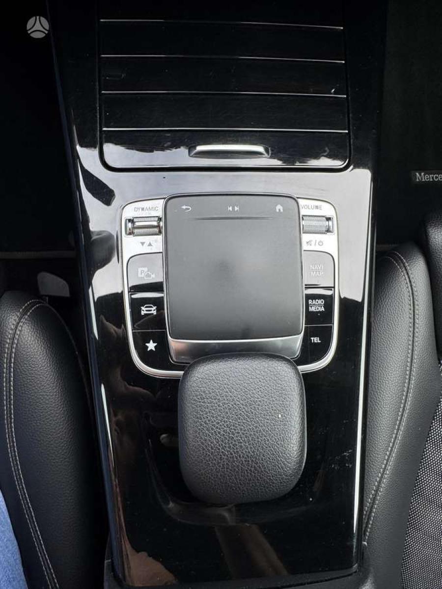 White Mercedes-Benz A 180 2018 in Jonava, with an engine capacity of 1.46 L and mileage of 188 thousand km for 15000 €, photo 26 on AUTOMOTO.COM.LV