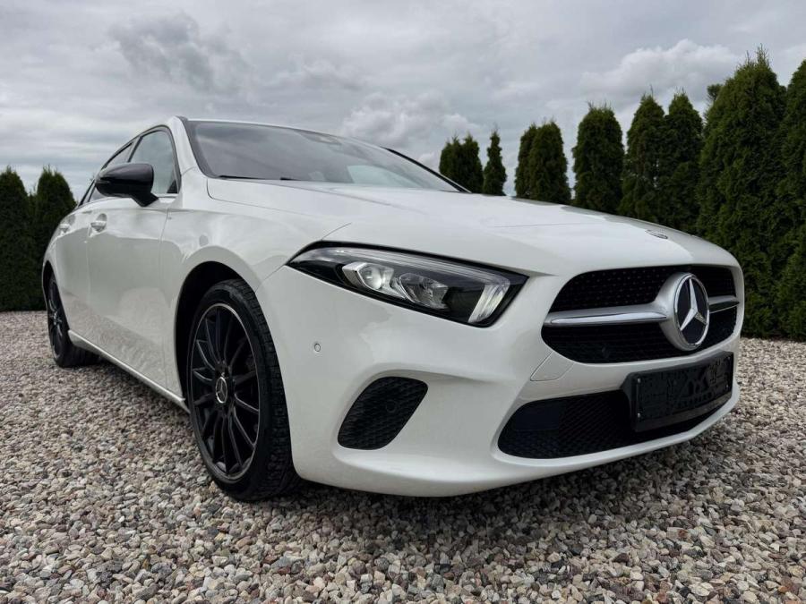 White Mercedes-Benz A 180 2018 in Jonava, with an engine capacity of 1.46 L and mileage of 188 thousand km for 15000 €, photo 38 on AUTOMOTO.COM.LV