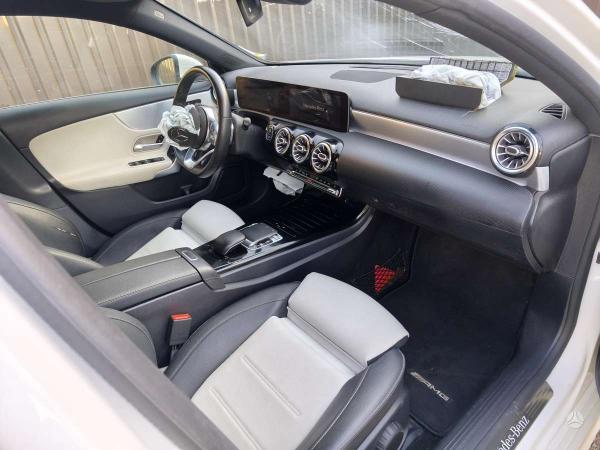 White Mercedes-Benz A 180 2018 in Kaunas, with an engine capacity of 1.46 L and mileage of 240 thousand km for 7500 €, photo 10 on AUTOMOTO.COM.LV
