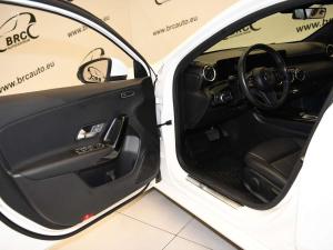 White Mercedes-Benz A 180 2019 in Vilnius, with an engine capacity of 1.33 L and mileage of 52 thousand km for 16900 €, photo 18 on AUTOMOTO.COM.LV