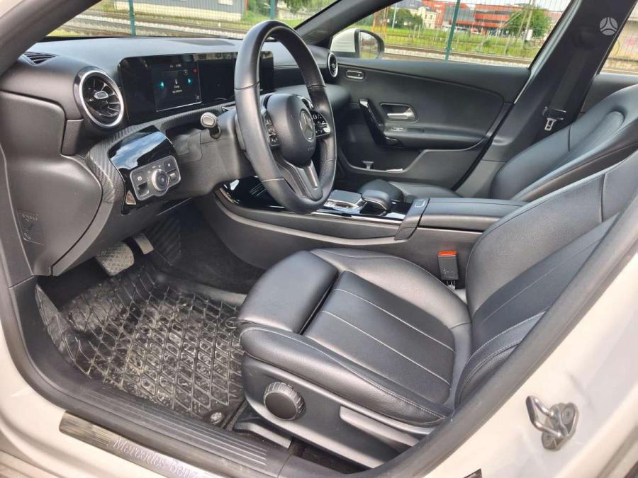 Balts Mercedes-Benz A 180 2019 Šauļi, ar dzinēja tilpumu 1.40 L un nobraukumu 51 tūkst. km par 15900 €, foto 13 vietnē AUTOMOTO.COM.LV