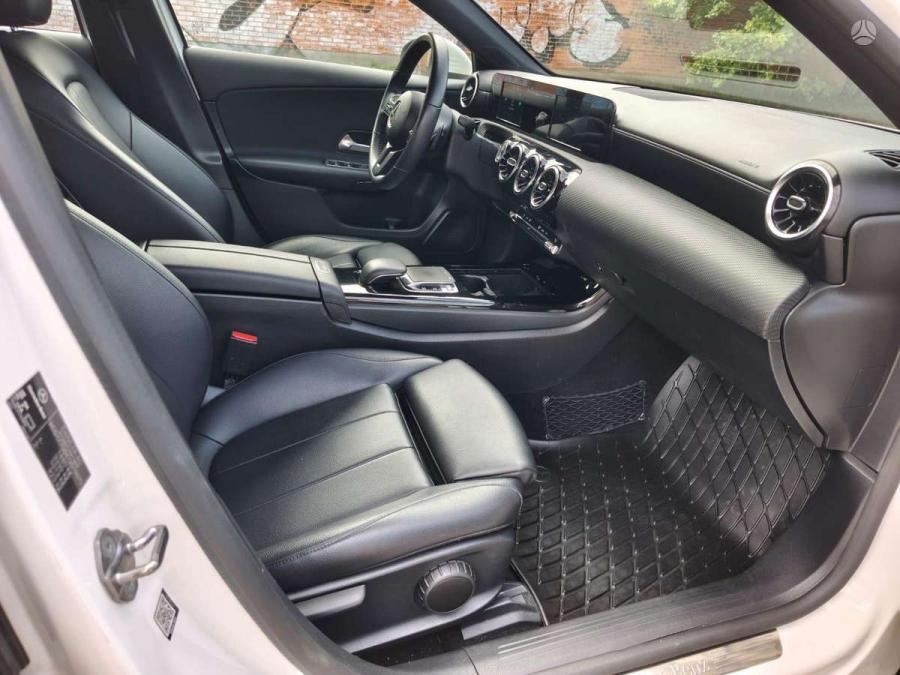 Balts Mercedes-Benz A 180 2019 Šauļi, ar dzinēja tilpumu 1.40 L un nobraukumu 51 tūkst. km par 15900 €, foto 14 vietnē AUTOMOTO.COM.LV