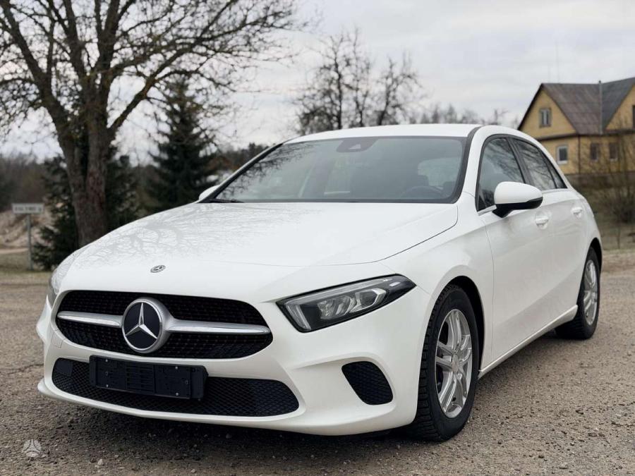 Balts Mercedes-Benz A 180 2020 Utena, ar dzinēja tilpumu 1.46 L un nobraukumu 158 tūkst. km par 16150 €, foto 5 vietnē AUTOMOTO.COM.LV