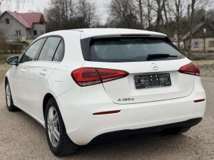 Balts Mercedes-Benz A 180 2020 Utena, ar dzinēja tilpumu 1.46 L un nobraukumu 158 tūkst. km par 16150 €, foto 9 vietnē AUTOMOTO.COM.LV