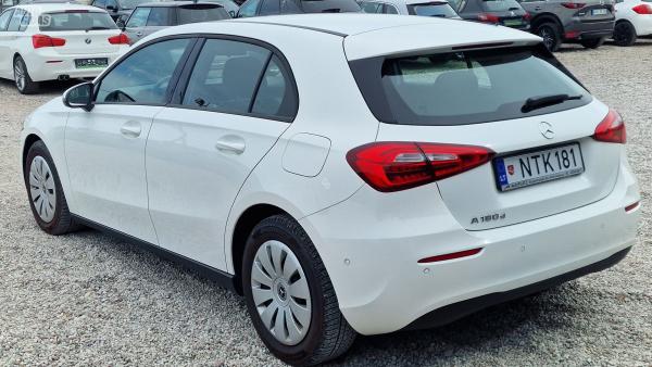White Mercedes-Benz A 180 2021 in Kretinga, with an engine capacity of 2.00 L and mileage of 102 thousand km for 15699 €, photo 7 on AUTOMOTO.COM.LV