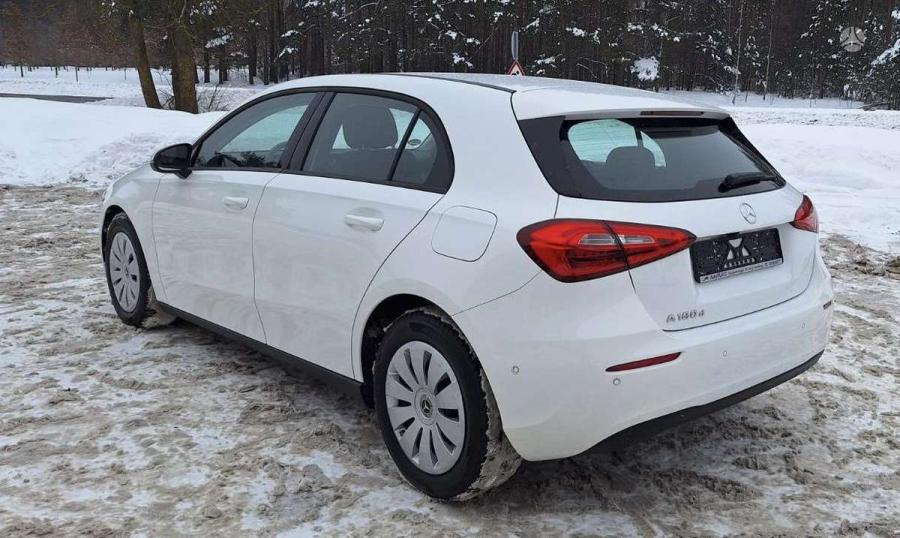 Balts Mercedes-Benz A 180 2021 Viļņa, ar dzinēja tilpumu 1.95 L un nobraukumu 102 tūkst. km par 16990 €, foto 7 vietnē AUTOMOTO.COM.LV