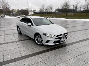 Balts Mercedes-Benz A 180 2019 Jonava, ar dzinēja tilpumu 1.50 L un nobraukumu 34 tūkst. km par 26999 €, foto  vietnē AUTOMOTO.COM.LV