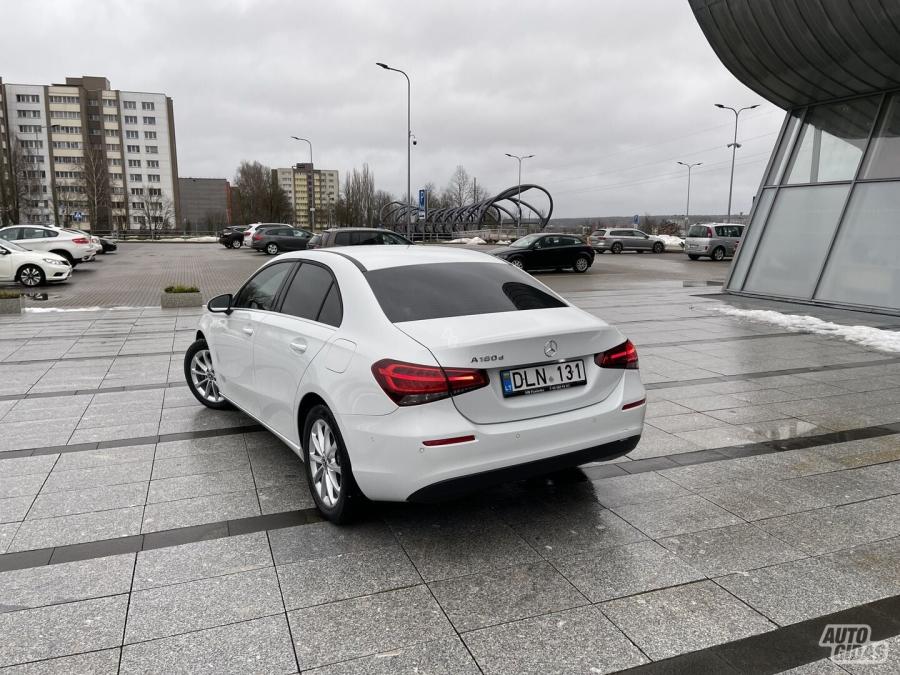 Balts Mercedes-Benz A 180 2019 Jonava, ar dzinēja tilpumu 1.50 L un nobraukumu 34 tūkst. km par 26999 €, foto 7 vietnē AUTOMOTO.COM.LV