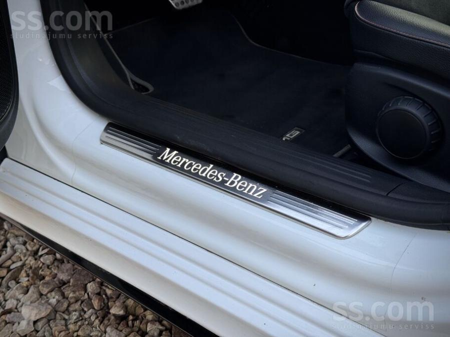 White Mercedes-Benz A 180 2020 in Riga, with an engine capacity of 1.50 L and mileage of 88 thousand km for 26650 €, photo 18 on AUTOMOTO.COM.LV