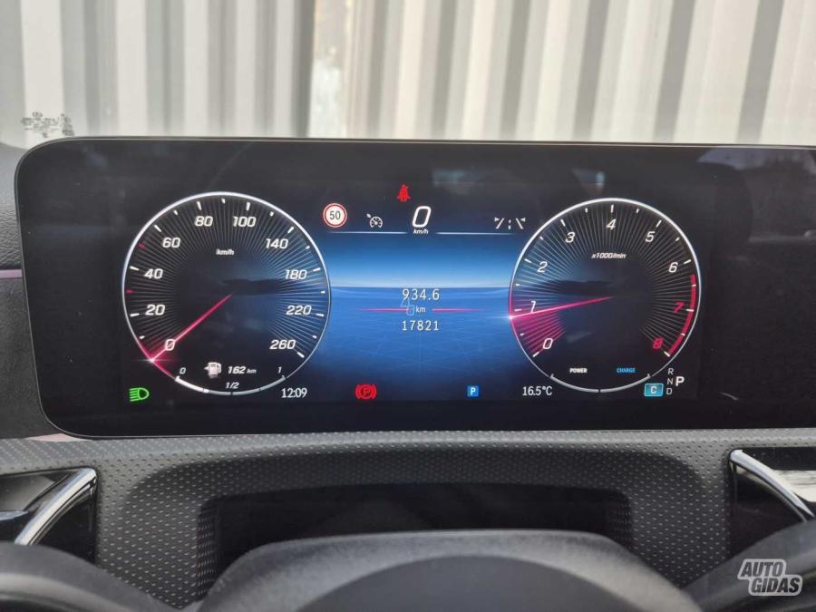 Balts Mercedes-Benz A 180 2024 Viļņa, ar dzinēja tilpumu 1.30 L un nobraukumu 18 tūkst. km par 28900 €, foto 24 vietnē AUTOMOTO.COM.LV