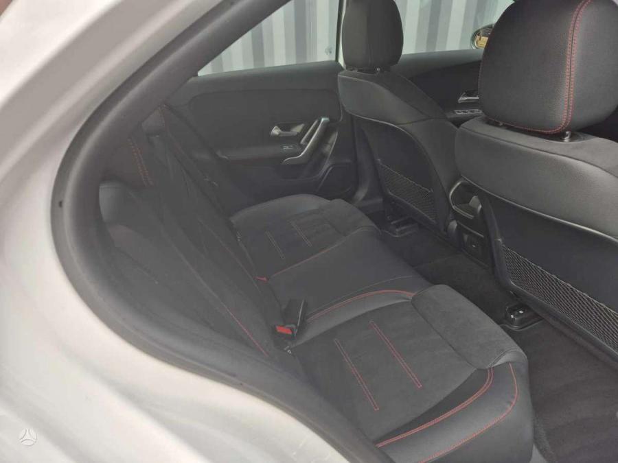 White Mercedes-Benz A 180 2024 in Vilnius, with an engine capacity of 1.33 L and mileage of 18 thousand km for 28900 €, photo 7 on AUTOMOTO.COM.LV