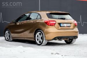 Yellow Mercedes-Benz A 180 2013 in Riga, with an engine capacity of 1.80 L and mileage of 3035 thousand km for 11990 €, photo 8 on AUTOMOTO.COM.LV