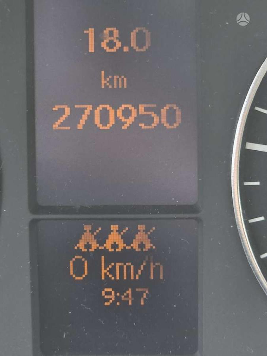 Pelēks Mercedes-Benz a-190 2005 Šauļi, ar dzinēja tilpumu 1.90 L un nobraukumu 270 tūkst. km par 1100 €, foto 8 vietnē AUTOMOTO.COM.LV
