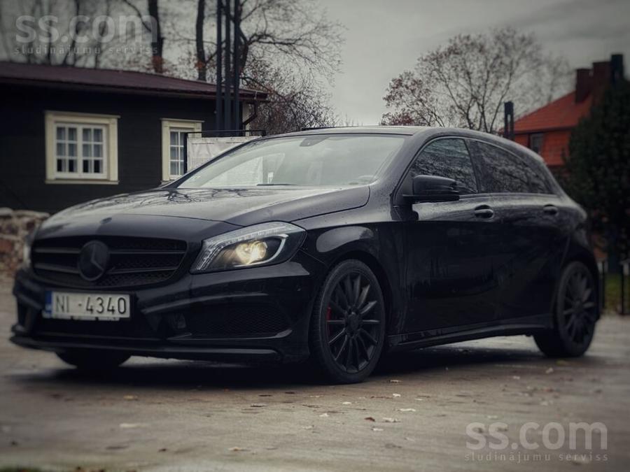 Black Mercedes-Benz A 200 2014 in Valmiera, with an engine capacity of 2.20 L and mileage of 180 thousand km for 14900 €, photo 7 on AUTOMOTO.COM.LV