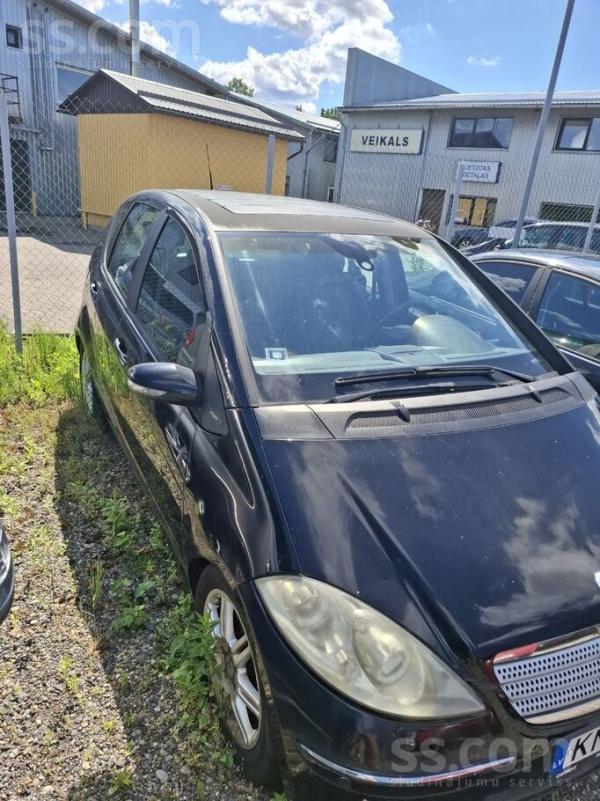 Black Mercedes-Benz A 200 2006 in Riga, with an engine capacity of 2.00 L and mileage of 0 thousand km for 500 €, photo 2 on AUTOMOTO.COM.LV