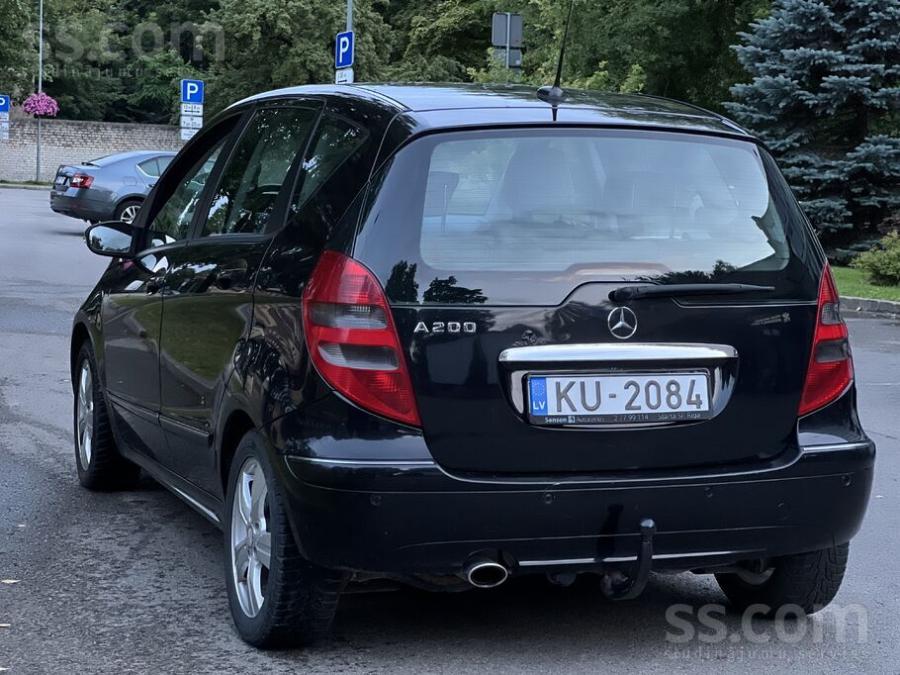 Melns Mercedes-Benz A 200 2006 Rīga, ar dzinēja tilpumu 2.00 L un nobraukumu 213 tūkst. km par 2000 €, foto 4 vietnē AUTOMOTO.COM.LV