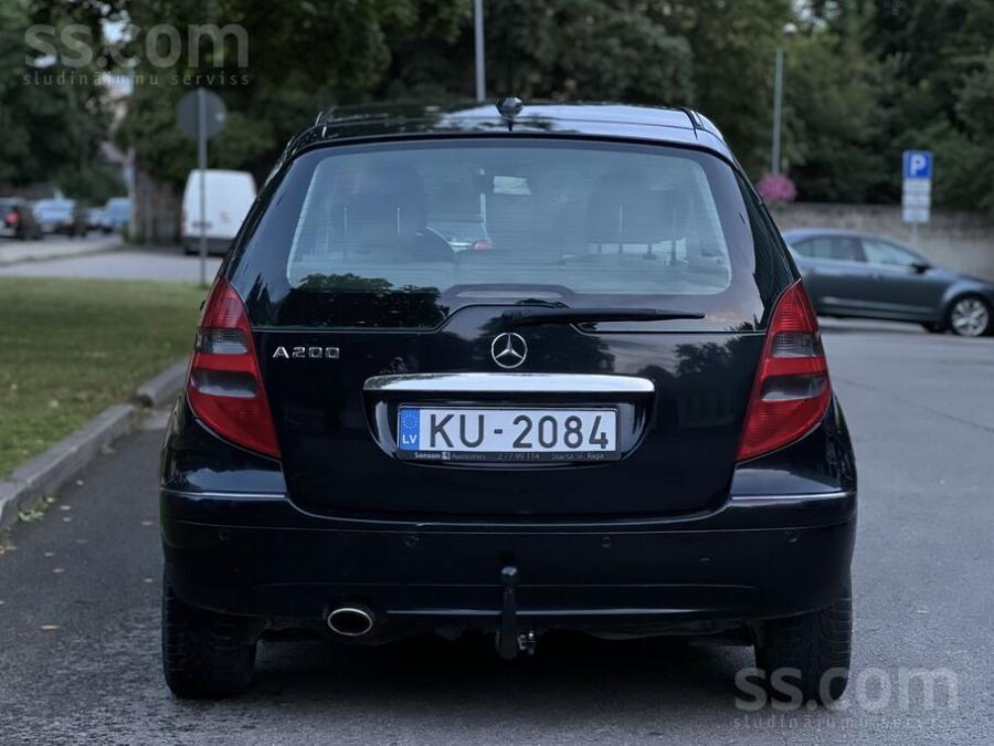 Melns Mercedes-Benz A 200 2006 Rīga, ar dzinēja tilpumu 2.00 L un nobraukumu 213 tūkst. km par 2000 €, foto 5 vietnē AUTOMOTO.COM.LV