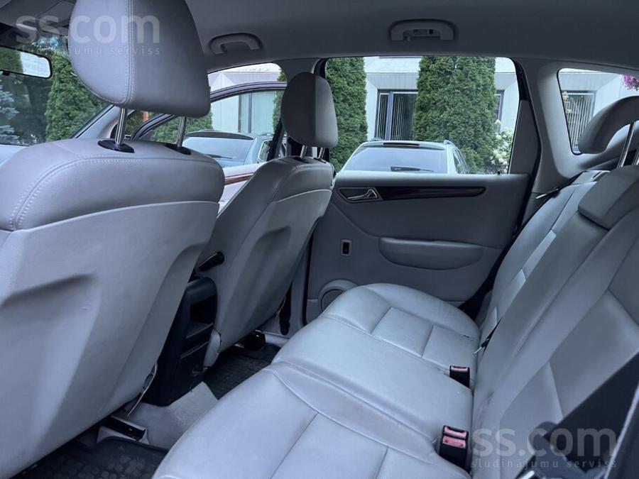 Melns Mercedes-Benz A 200 2006 Rīga, ar dzinēja tilpumu 2.00 L un nobraukumu 213 tūkst. km par 2000 €, foto 9 vietnē AUTOMOTO.COM.LV