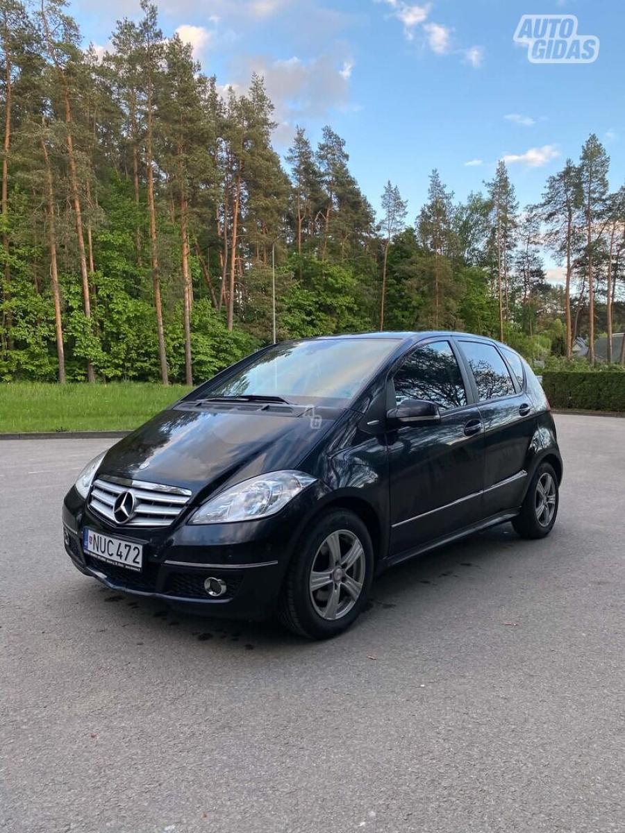 Melns Mercedes-Benz A 200 2012 Anykščiai, ar dzinēja tilpumu 2.00 L un nobraukumu 230 tūkst. km par 1900 €, foto 8 vietnē AUTOMOTO.COM.LV