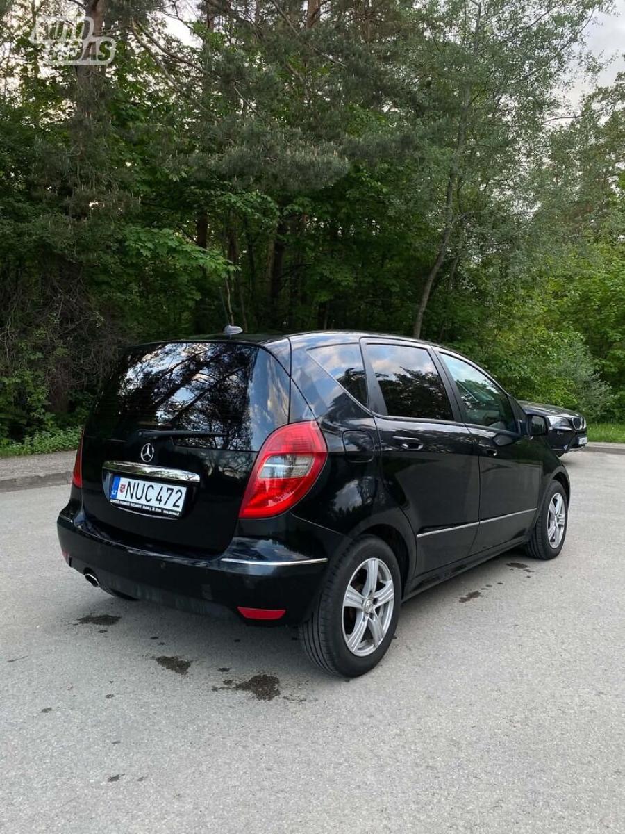 Melns Mercedes-Benz A 200 2012 Anykščiai, ar dzinēja tilpumu 2.00 L un nobraukumu 230 tūkst. km par 1900 €, foto 9 vietnē AUTOMOTO.COM.LV