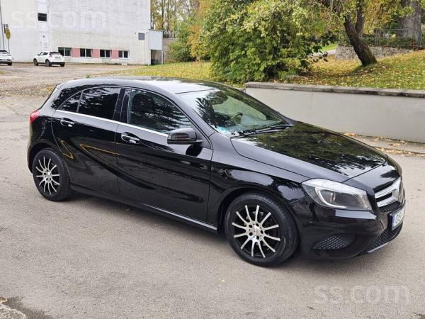 Melns Mercedes-Benz A 200 2012 Jēkabpils, ar dzinēja tilpumu 1.80 L un nobraukumu 283 tūkst. km par 7990 €, foto 6 vietnē AUTOMOTO.COM.LV