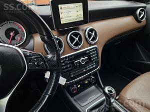 Melns Mercedes-Benz A 200 2012 Jēkabpils, ar dzinēja tilpumu 1.80 L un nobraukumu 283 tūkst. km par 7990 €, foto 29 vietnē AUTOMOTO.COM.LV
