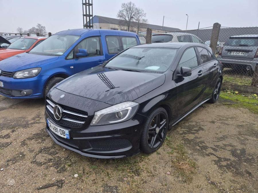 Black Mercedes-Benz A 200 2013 in Taurage, with an engine capacity of 1.80 L and mileage of 238 thousand km for 5000 €, photo 1 on AUTOMOTO.COM.LV